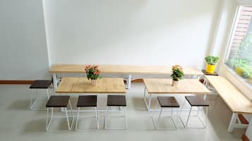 Quarto casal tradicional | Sala de estar