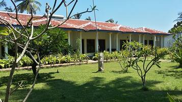 Fachada da propriedade