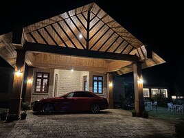 Fachada da propriedade