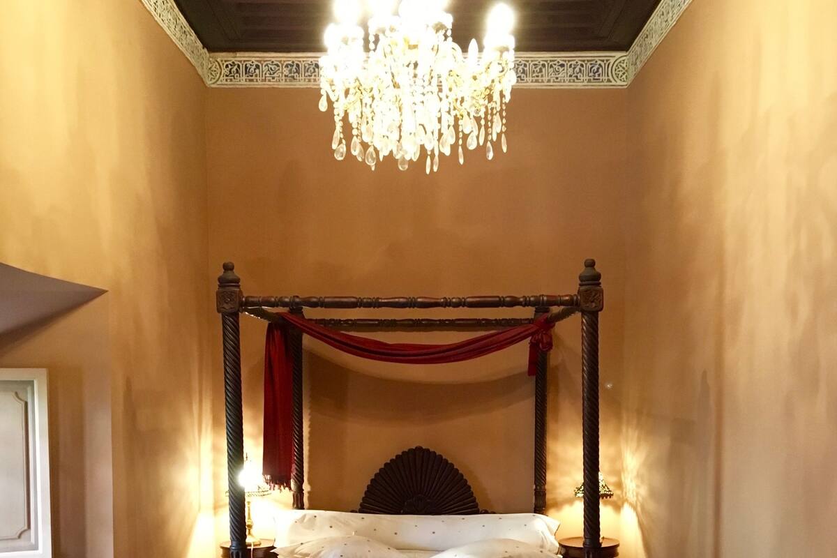 Quarto Duplo (Joumane) | Cofre no quarto, quartos insonorizados 