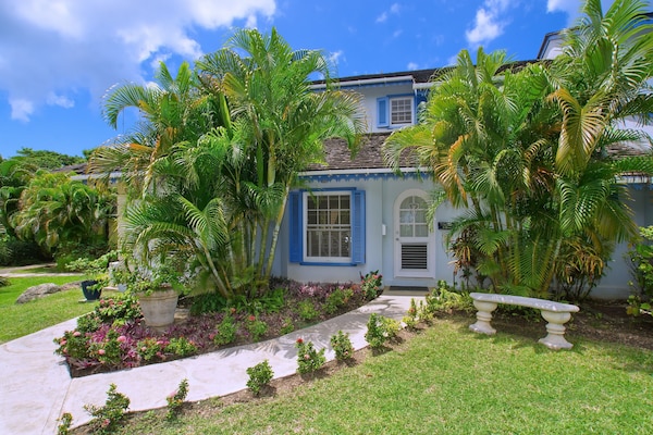 Villa Gina : A Stunning Property. Saint James, West Coast, Barbados - Barbados