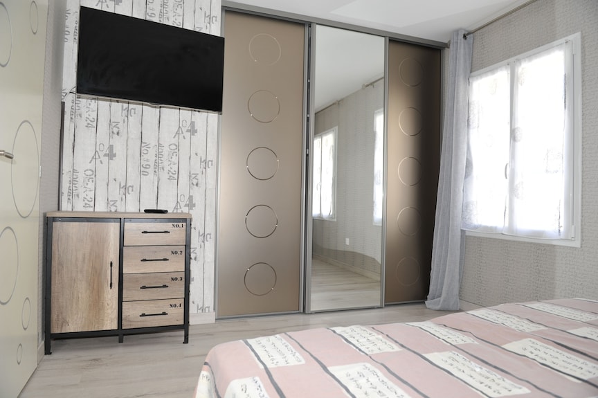 Meublé De Charme Avec Jacuzzi - Charente-Maritime