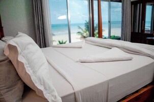 Estúdio Premium | Camas de colchão Tempur-Pedic, cofre no quarto, secretária 