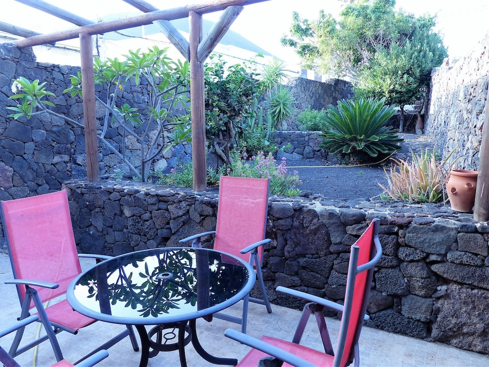 Tranquility In A Rural Setting And Volcanico - Lanzarote