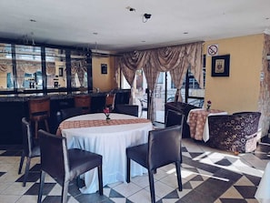 Bar (no alojamento)