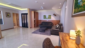 Roupa de alta qualidade, edredões de penas, cortinas/cortinados opacos 