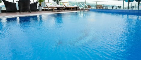 Piscina exterior