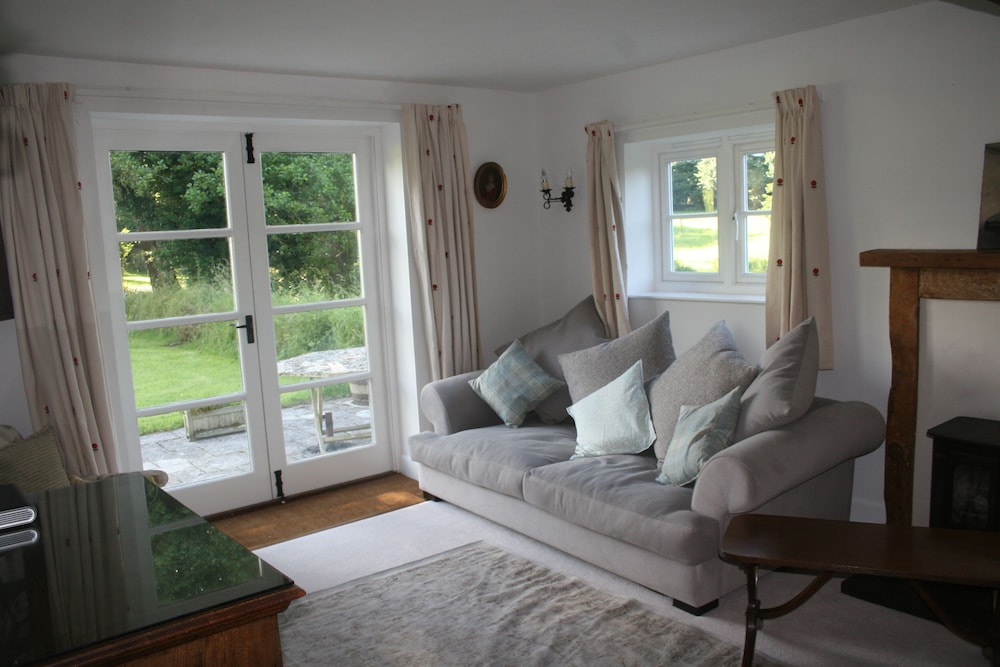 Impresionante Casa De Campo En El Hermoso Norte De Dorset Cerca De Gillingham Con Un Gran Jardín - Shaftesbury