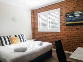 Quarto, 1 cama King, para não fumantes | Roupas de cama premium, individualmente decorados