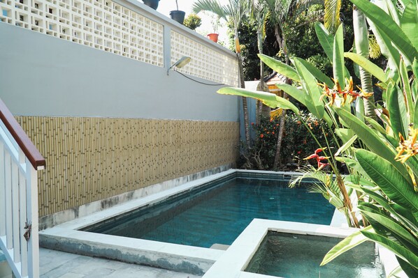 Piscina externa