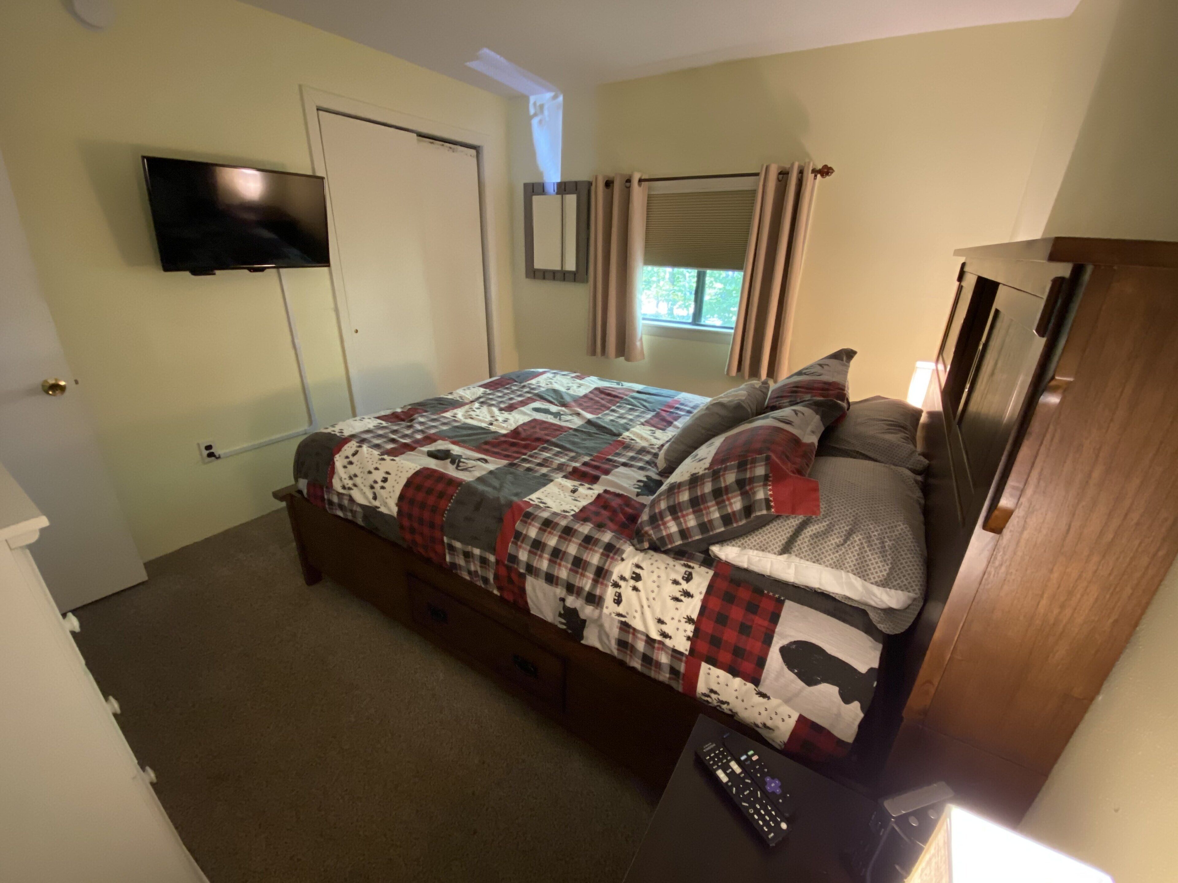 Close To All The Ski Resorts! Updated Quiet Condo! Family Friendly With Wifi! - Jackson, NH