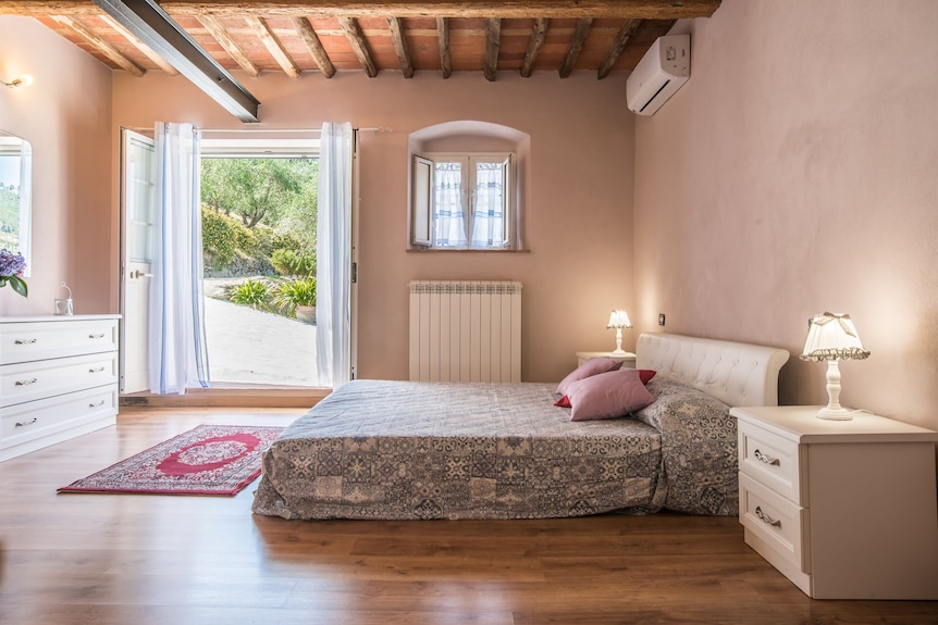 Tenuta Bellosguardo Op De Heuvels Van Lucca - Lucca