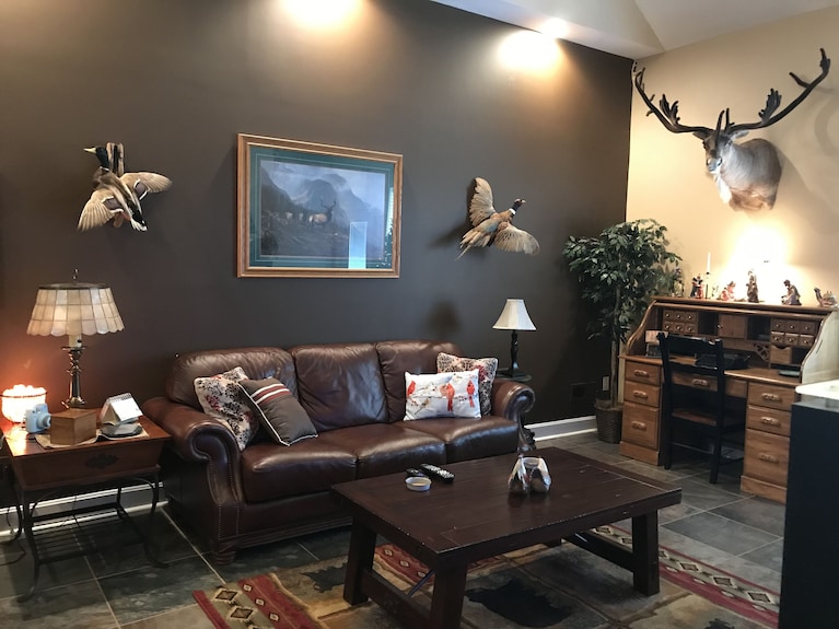 Suite De Lujo, Escapada Romántica, Bañera De Hidromasaje, Vistas Tranquilas Al Campo, Cerca De Todo - Ohio