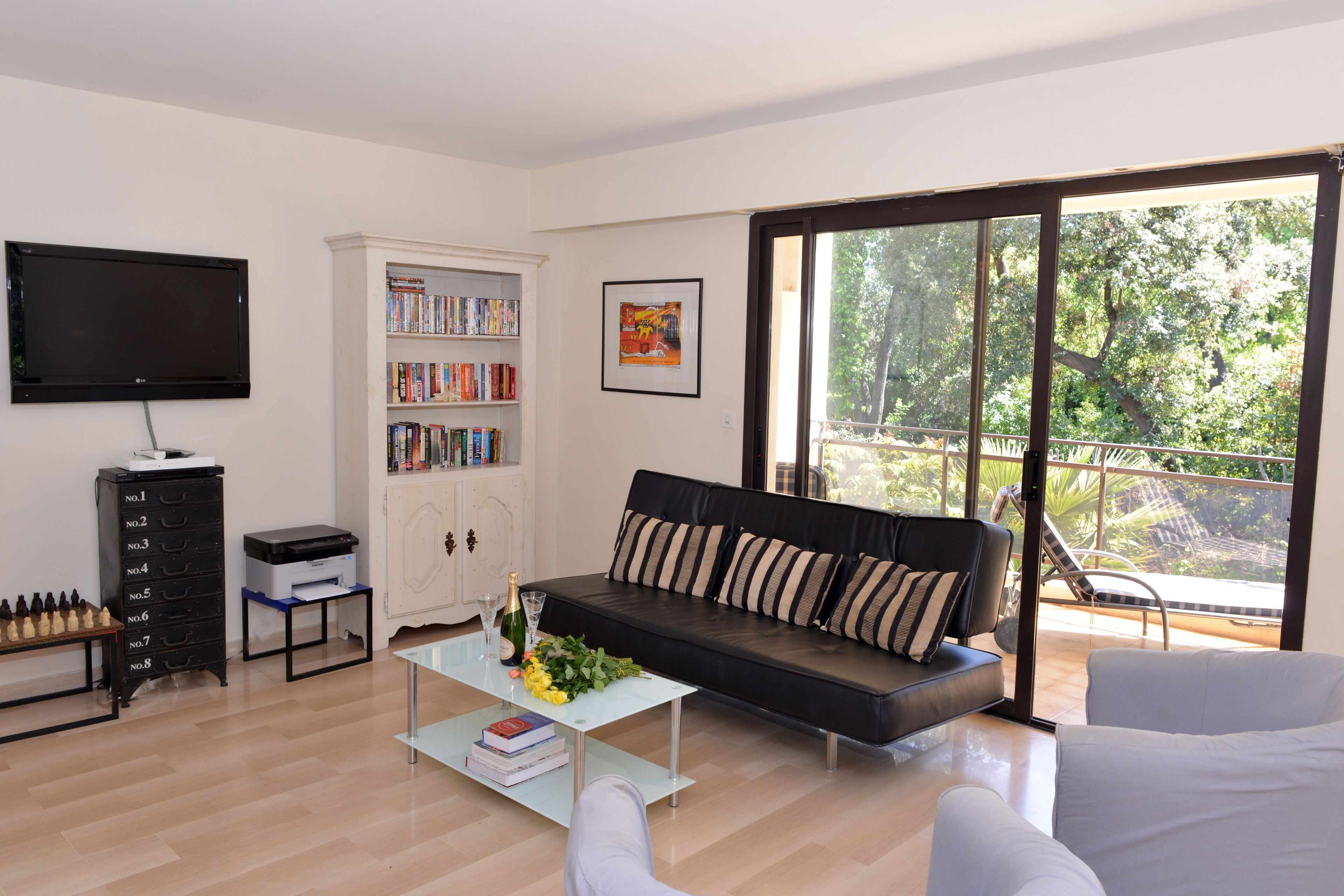 Appartement Calme, Exclusif Et Charmant Jusqu'à 5 Personnes Proche De La Plage - Wifi, Ac - Antibes