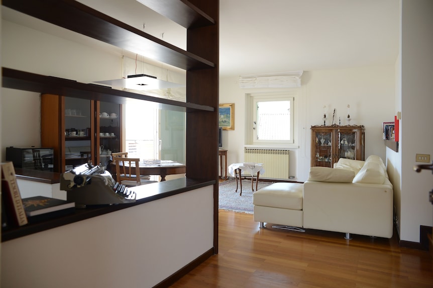 Appartamento Al 1° Piano, Indipendente, Vista Lago, Alle Soglie Del Bosco. - Lovere