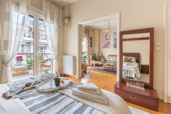 Apartamento Deluxe | Sala | TV de ecrã plano, Netflix