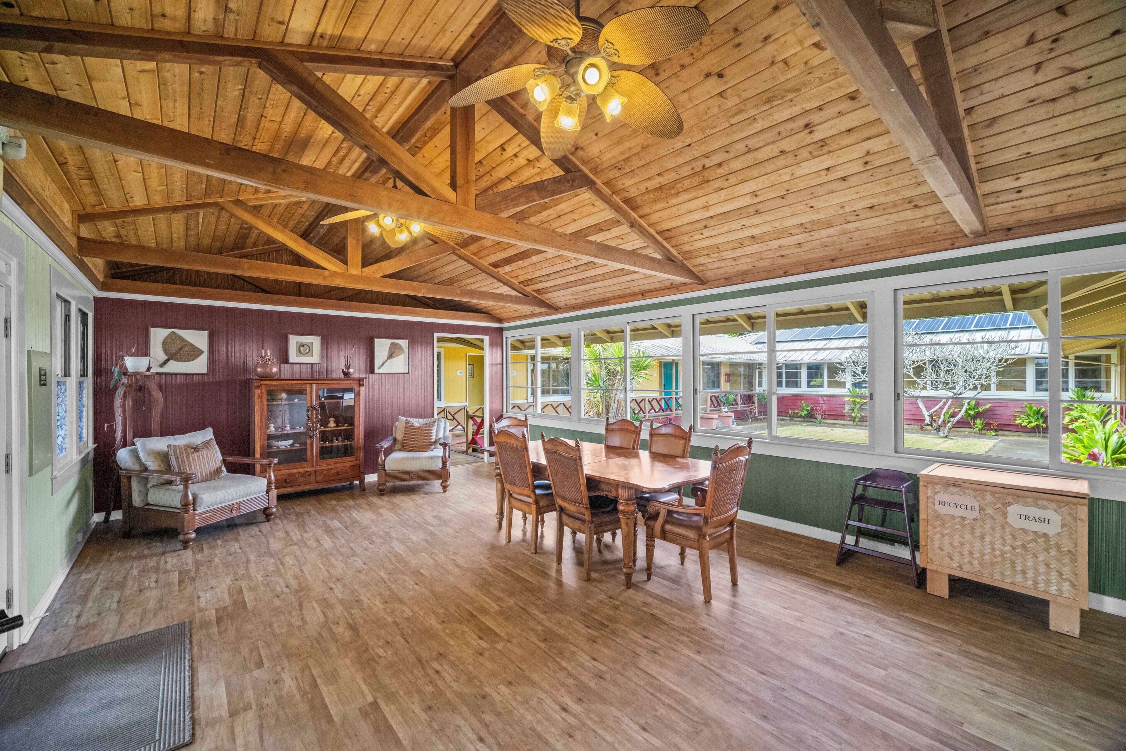 Área de estar no saguão