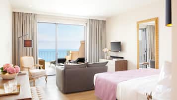 Suíte júnior (Deluxe, Whirlpool) | 1 quarto, roupas de cama premium, frigobar, cofres nos quartos