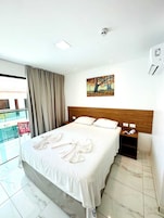 Suite Prime | Frigobar, individualmente decorados, ferros/tábuas de passar roupa