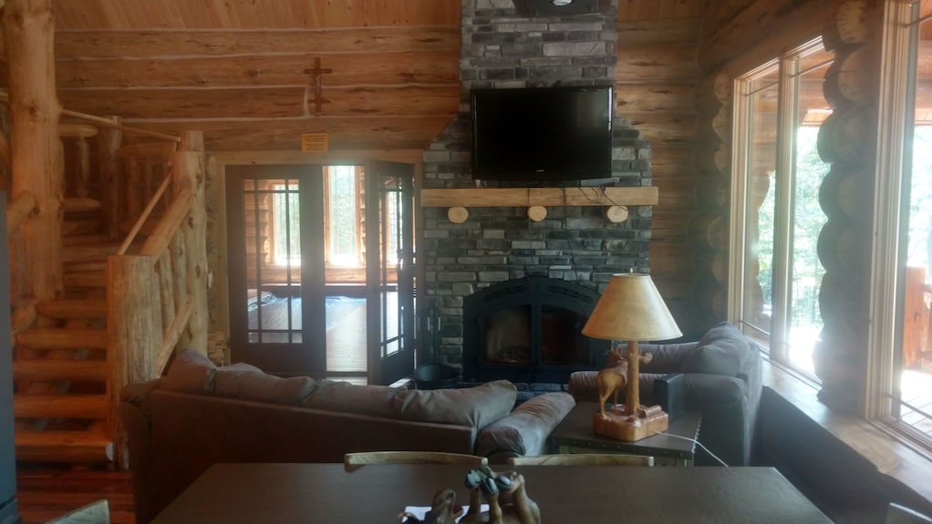 Cabaña De Lujo, Construida A Medida, Con Piscina Cubierta Y Spa En El Lago Michigamme - Michigan