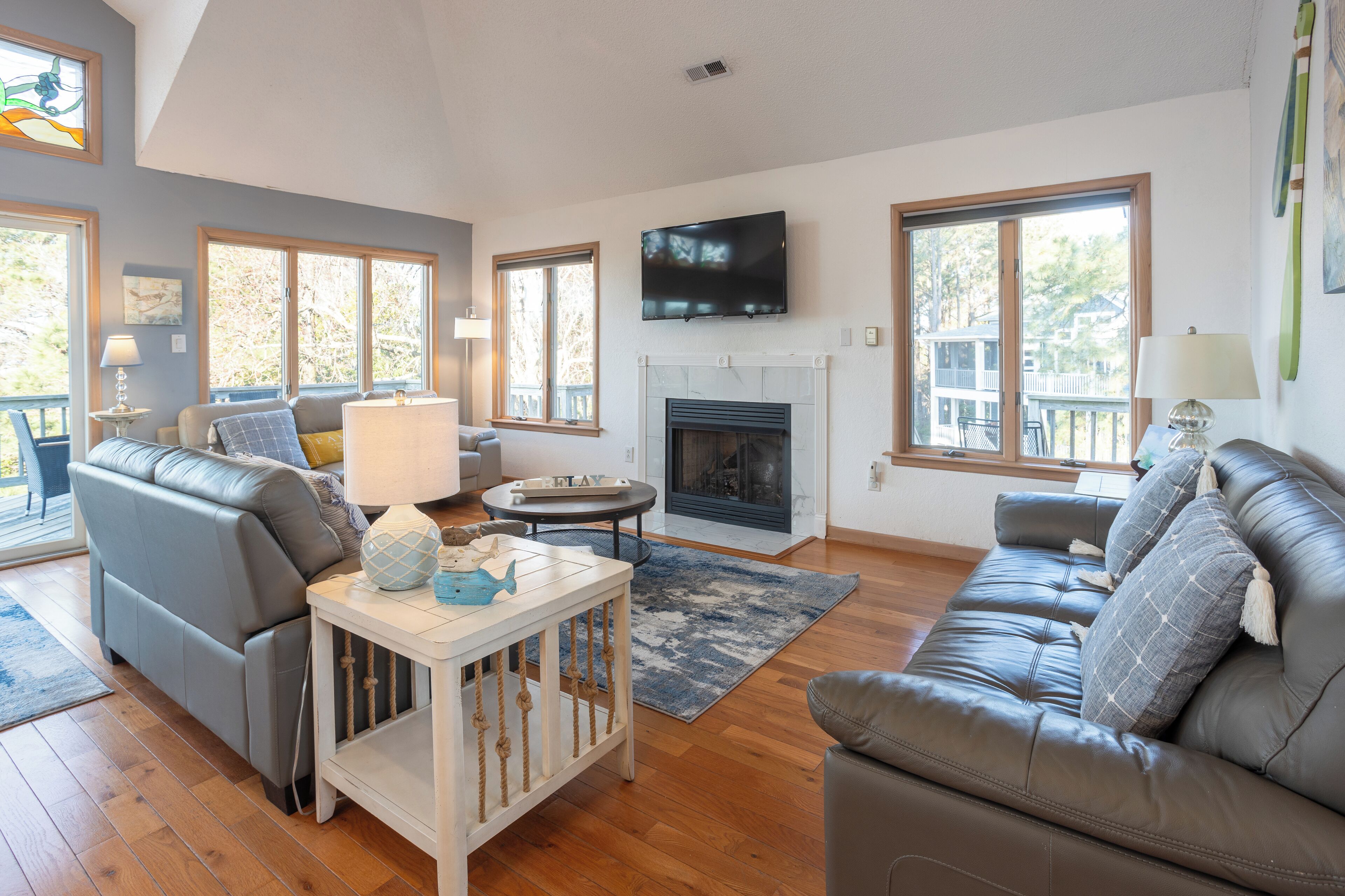 10% Off For A 7 Night Booking! Super Location, Private Pool And Hot Tub! 5 Bdrms - Corolla, NC