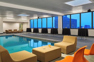 Piscina interior