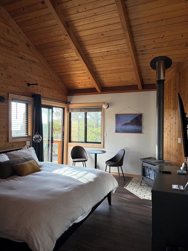 The Inn At Manzanita - Manzanita, OR