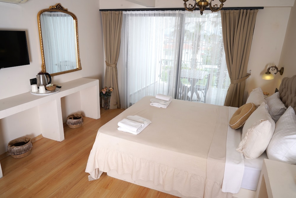 Cunda House Kucuk Otel - Ayvalık