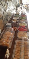 Café da manhã com buffet grátis todos os dias