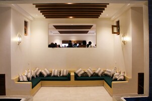 Café da manhã feito na hora todos os dias (USD 15 por pessoa) 