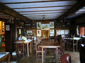 Café da manhã, almoço e jantar