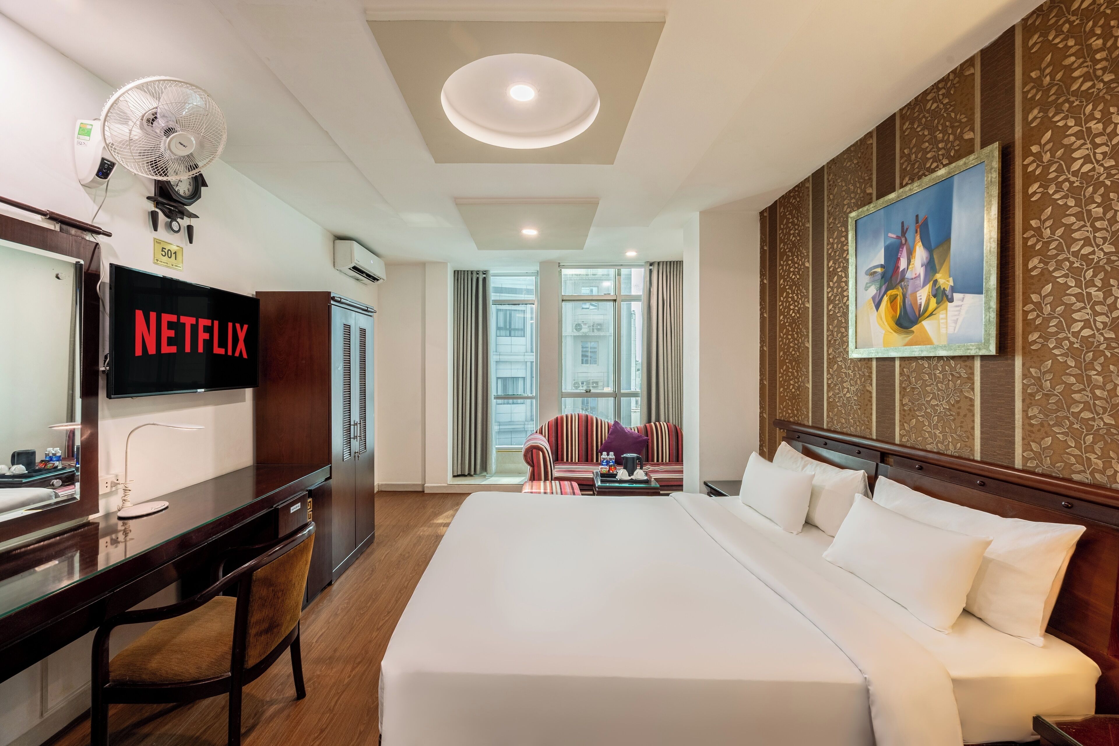 Quarto casal luxo | Frigobar, cofres nos quartos, cortinas blackout