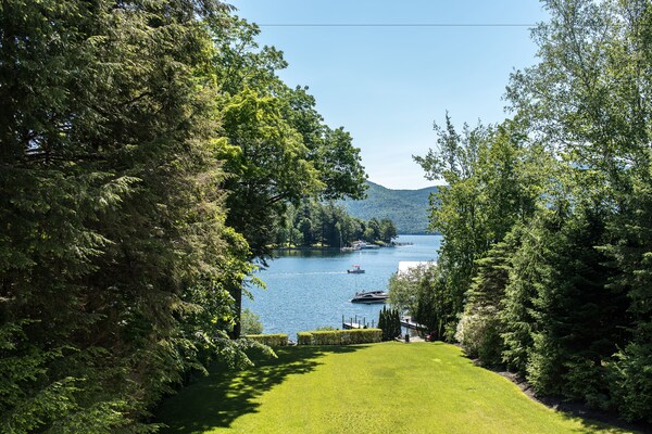Chateau Rooms - Adirondack Mountains