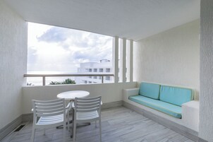 Suíte júnior, 1 cama King | Terraço/pátio