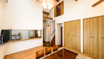 Apartamento | 2 quartos, Wi-Fi de cortesia