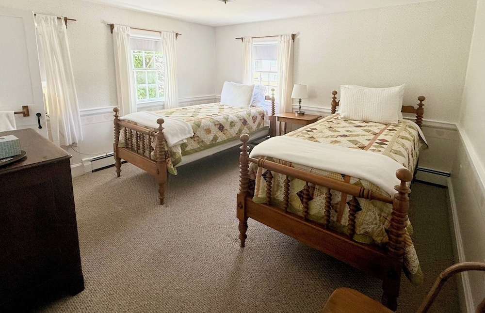 Colonel Spencer Inn - New Hampshire (State)