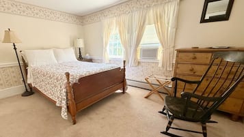 Quarto, 1 cama de casal | Roupas de cama premium, ferros/tábuas de passar roupa, Wi-Fi de cortesia