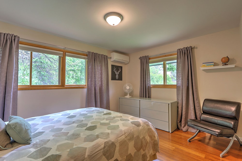 Mid Century Home With A Modern Twist In Downtown. Proximate To Everything W/ac! - Glenwood Springs, CO