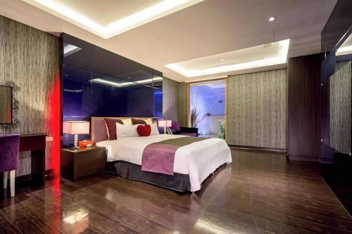 Quartos insonorizados, Wi-fi grátis, acesso para cadeira de rodas