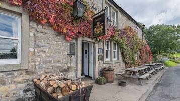 Fachada da propriedade