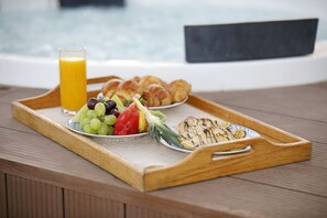 Café da manhã self-service todos os dias (MAD 120 por pessoa) 