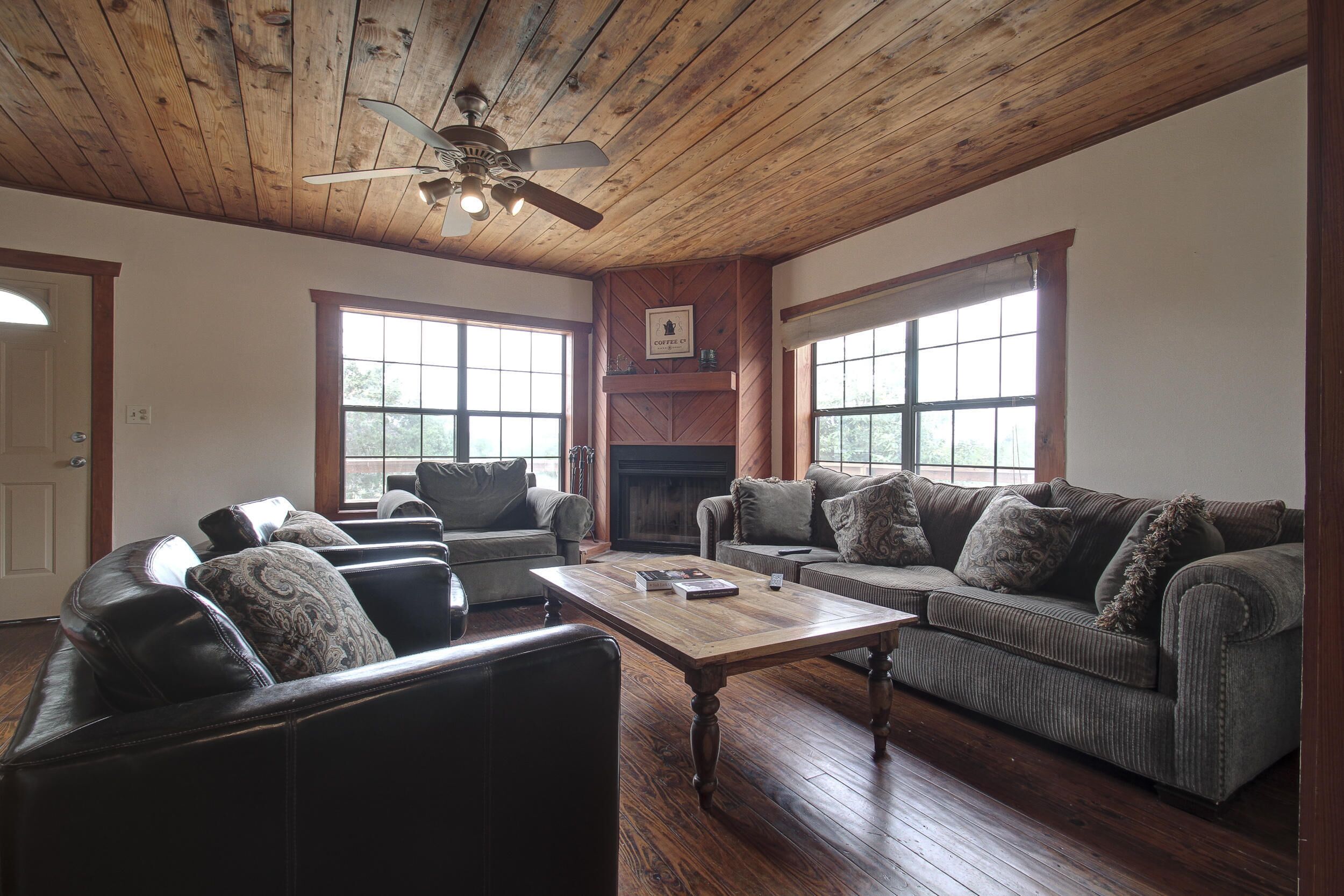 Wunderschönes Hill Country Retreat !! - Buda, TX