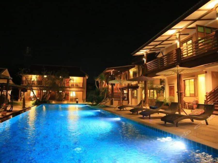 Piscina externa