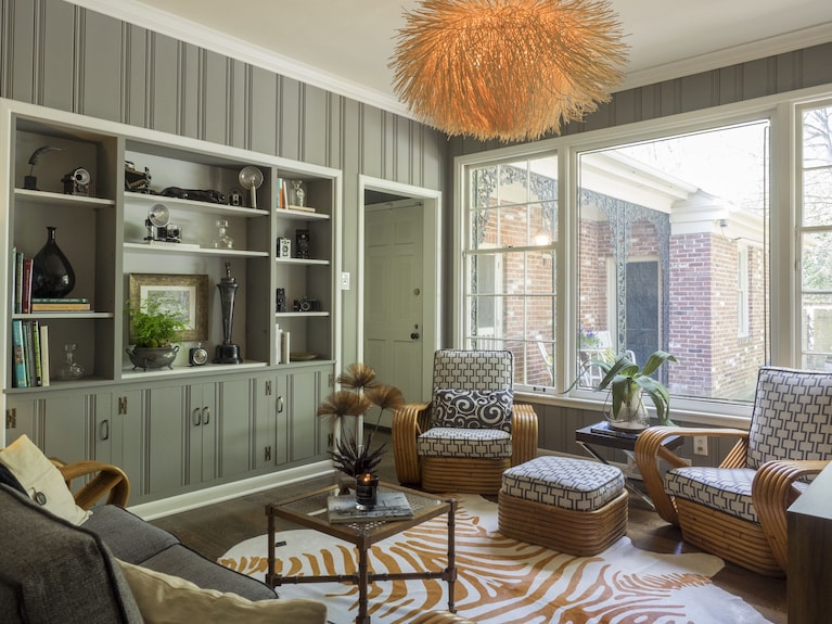 Overlooking The Entrance To The Memphis Zoo And The Overton Park Formal Gardens - Memphis, TN