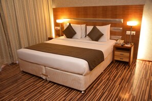 1 quarto, roupa de alta qualidade, minibar, secretária 