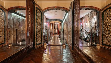 Tratamentos corporais, aromaterapia, massagens de pedras quentes