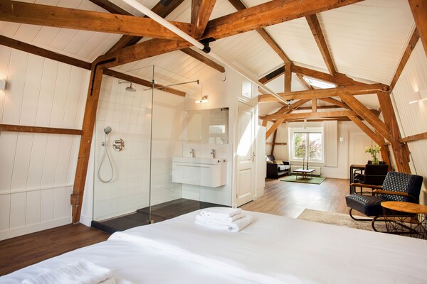 Stayci Serviced Apartments Royal Palace - Haia