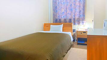 Escrivaninha, espaço de trabalho para notebook, cortinas blackout