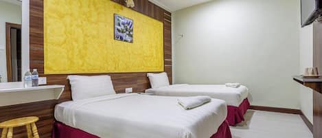 Quarto Twin | Quartos insonorizados, ferro/tábua de engomar, Wi-fi grátis