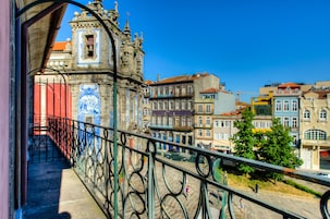 Dúplex Deluxe, 2 quartos, varanda | Vista do alojamento
